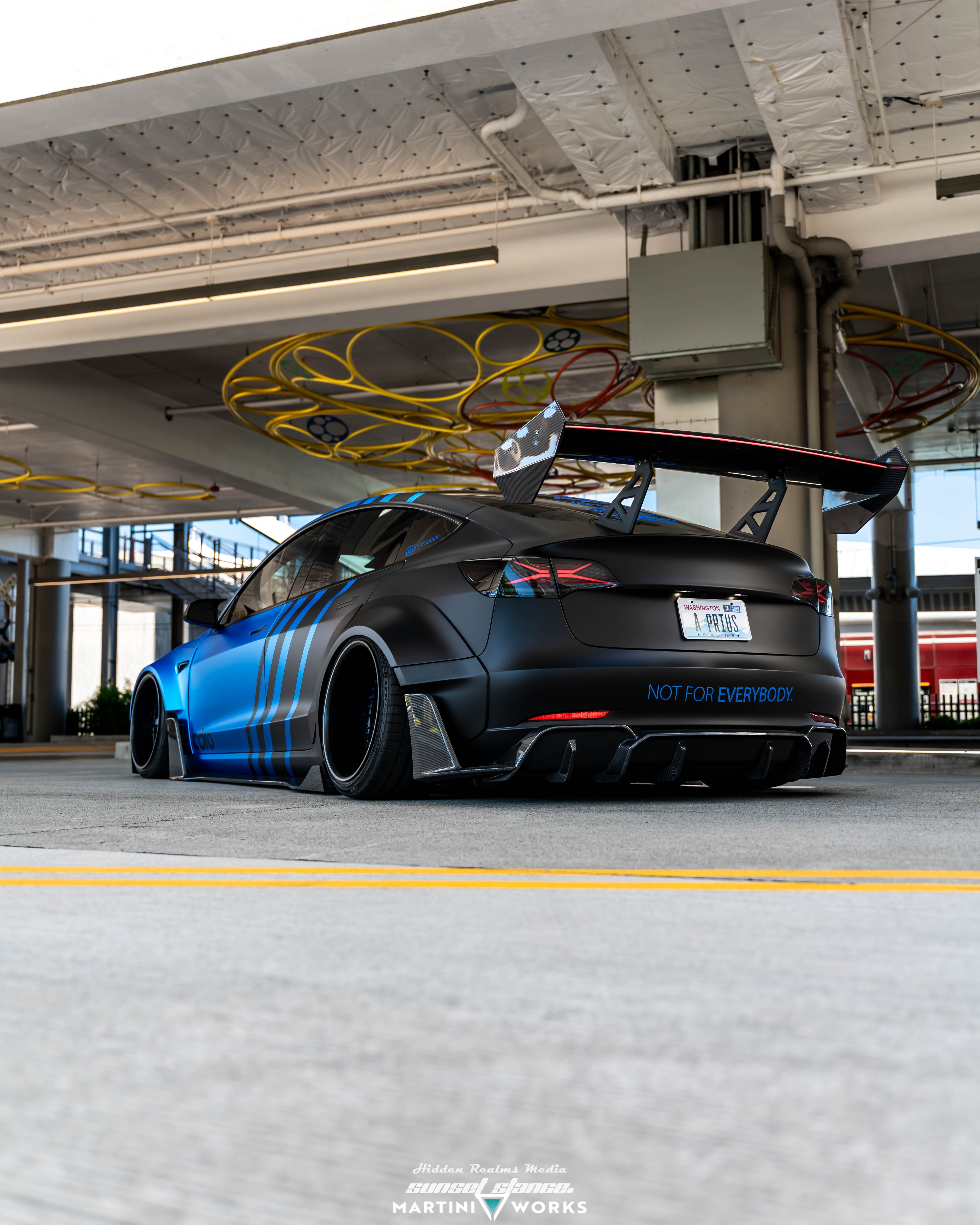 2023 Tesla Model 3 | Infinitewerks CG Wheels and Air Lift Performance ...